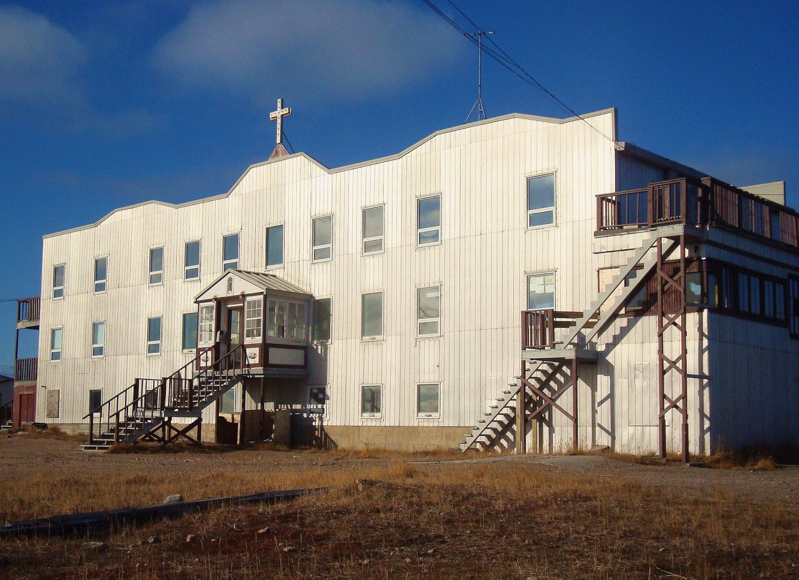 Ultima Thule: Baker Lake, Chesterfield Inlet, Rankin Inlet and Arviat ...