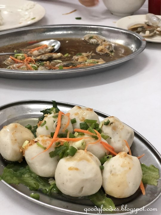 GoodyFoodies: Different Taste Restaurant, Bercham, Ipoh