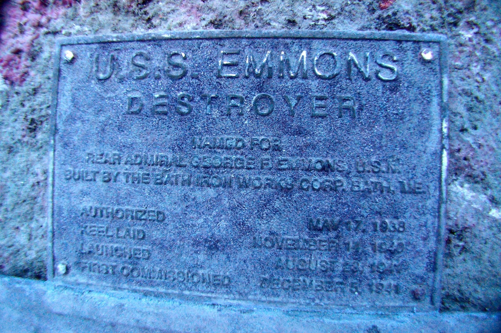 OKINAWA 39ers Dive Log: Nov 14th - USS Emmons