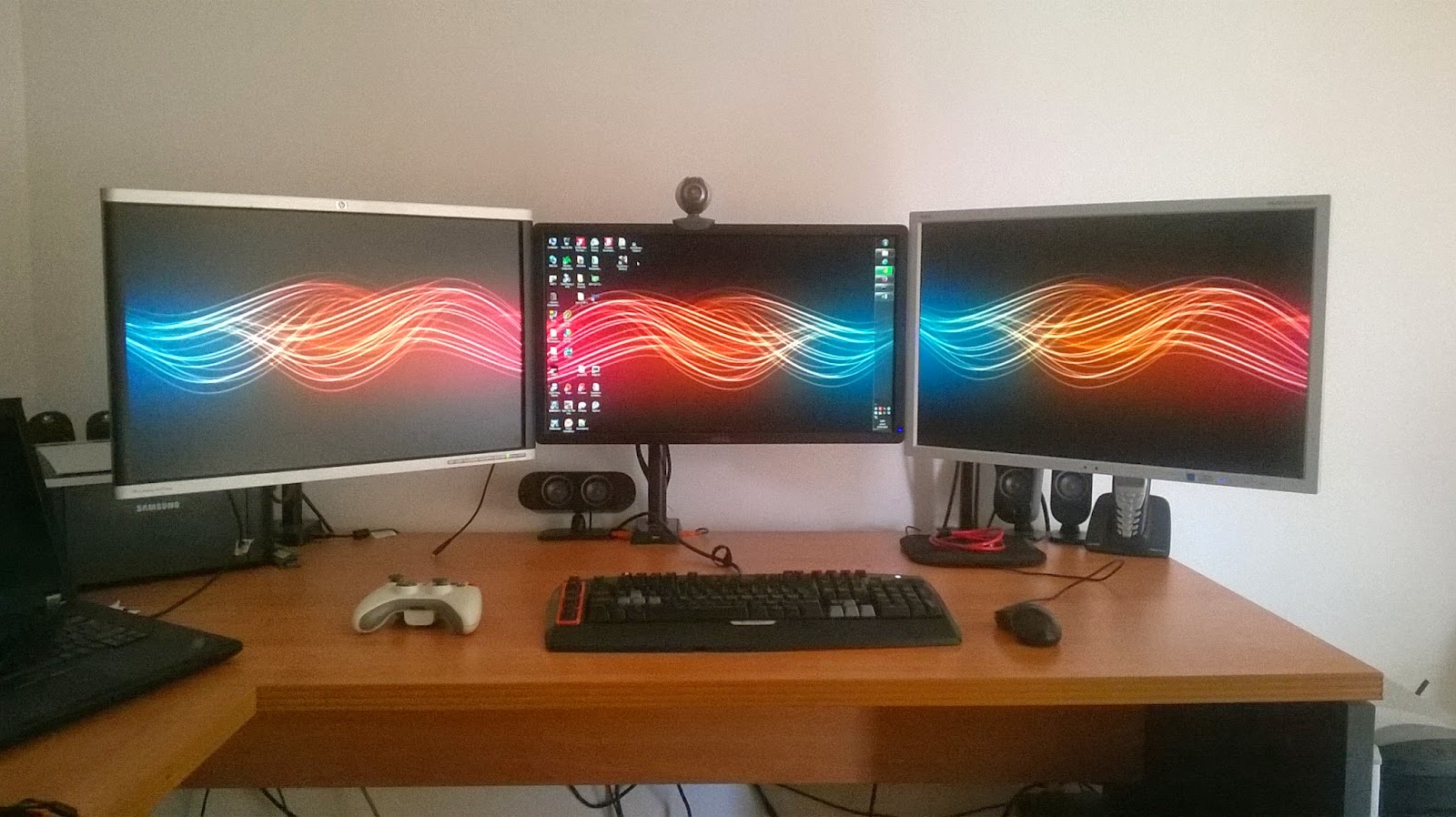 El rincón de Álex: Tres Monitores - Ati vs Nvidia