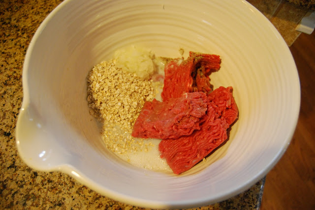 Momfessionals: Meatloaf Balls