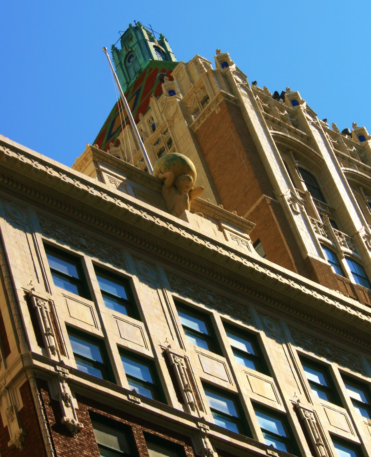 The Adventures of Two Okie Girls: Feb 19--Tulsa Savenger Hunt and ...