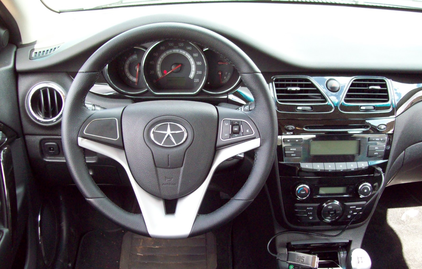 RACIONAUTO: JAC J5 NA ESTRADA