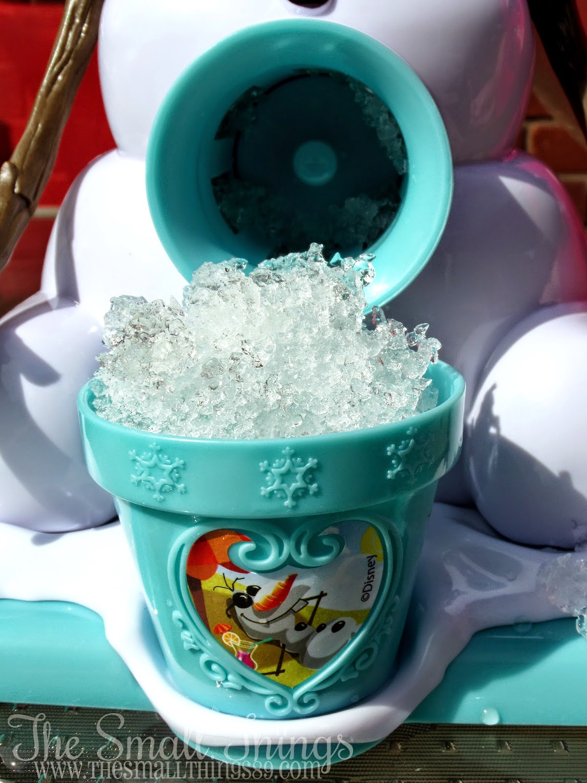 Cool off with Olaf this Summer! Check out our Olaf Snowcone Maker and ...