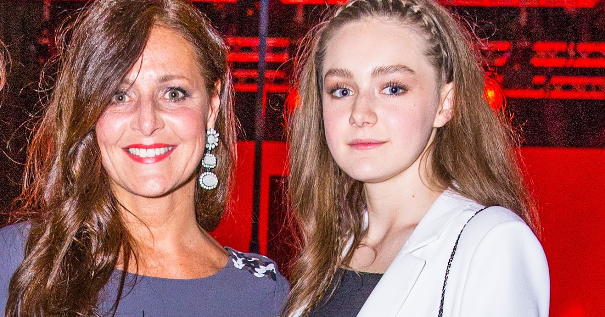 Fotókon Prokopp Dóra 17 éves lánya - Bora keresett modell lett