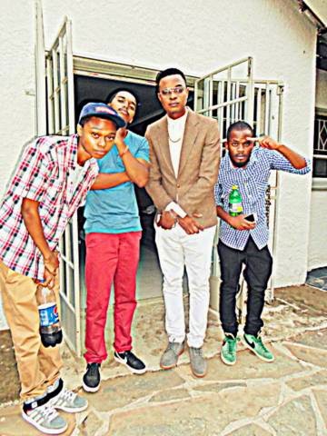 A-REECE RAW X: GALLERY