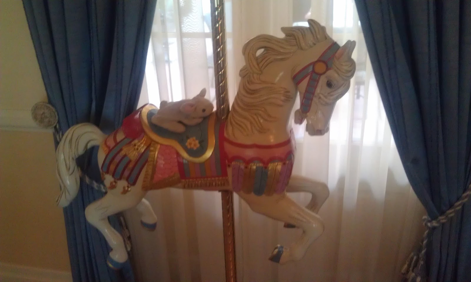 Pink Bunny's Blog: Disneyland and the Dream Suite!