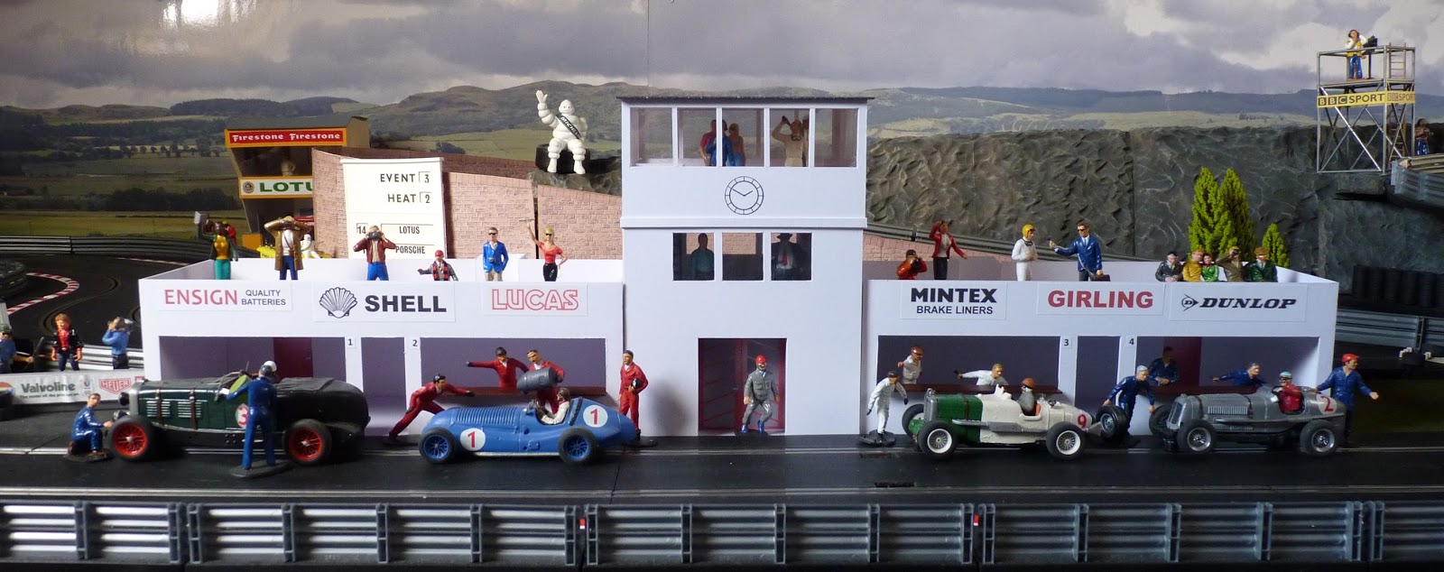 My Scalextric: Brooklands-inspired pit buildings and control tower