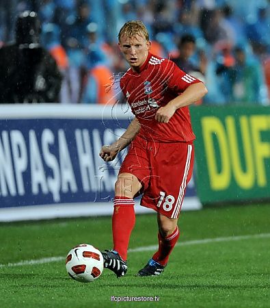 All Football Stars: Dirk Kuyt Best Football Star Profile & Pictures 2011