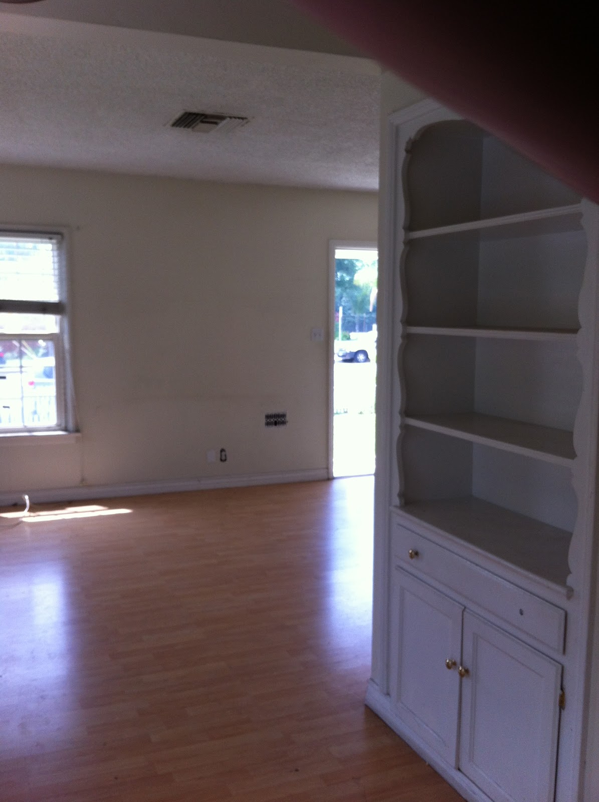 EvY at HomE: burbank houses: dumpy house