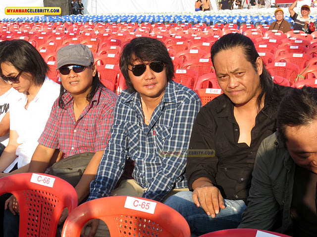 Myanmar Famous Rocker Lay Phyu: Then and Now