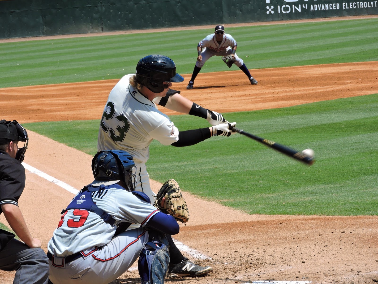 Gnats News By Wally: Savannah Sand Gnats Sweep Hickory Crawdads