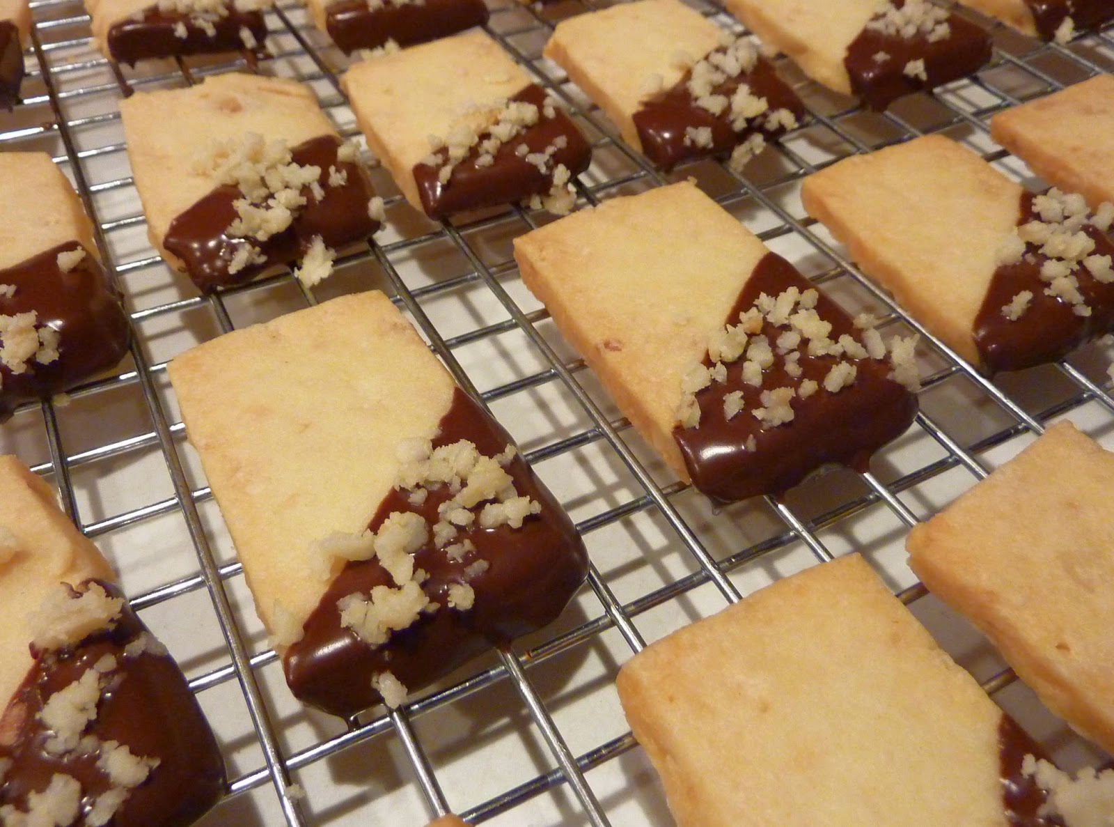 Cookies on Friday: Macadamia Nut Shortbread