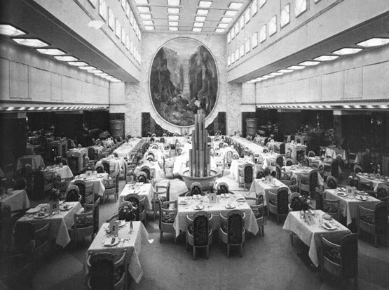Ocean Superliners: SS Île de France, first class dining room.