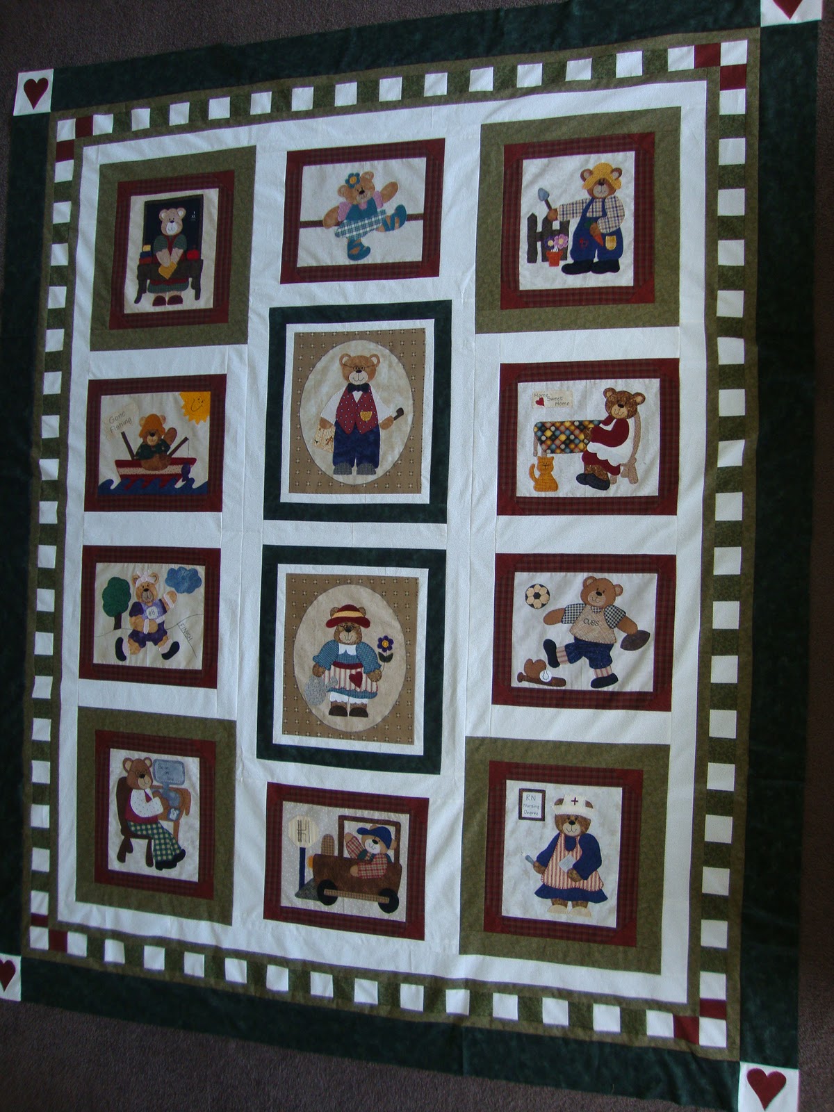 Handmade With Heart: Bear Family Album quilt