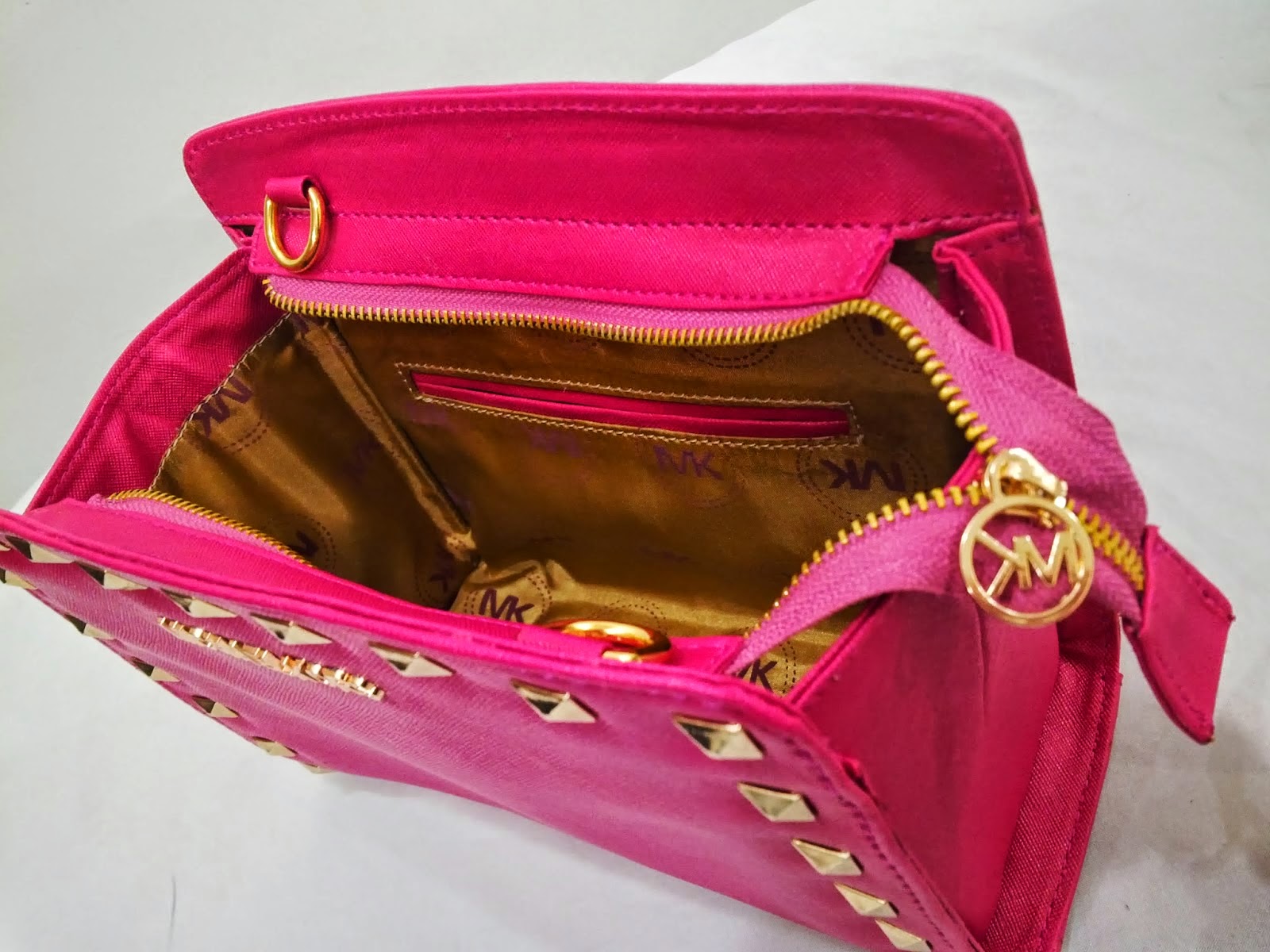 Sarae Butik: Tas Michael Kors (MK) Mini Selma Messenger Studded