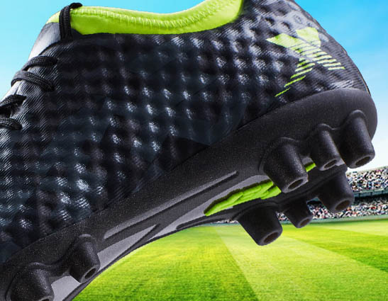 Just a Copy? Introducing the First High-End Football Boot of Chinese ...