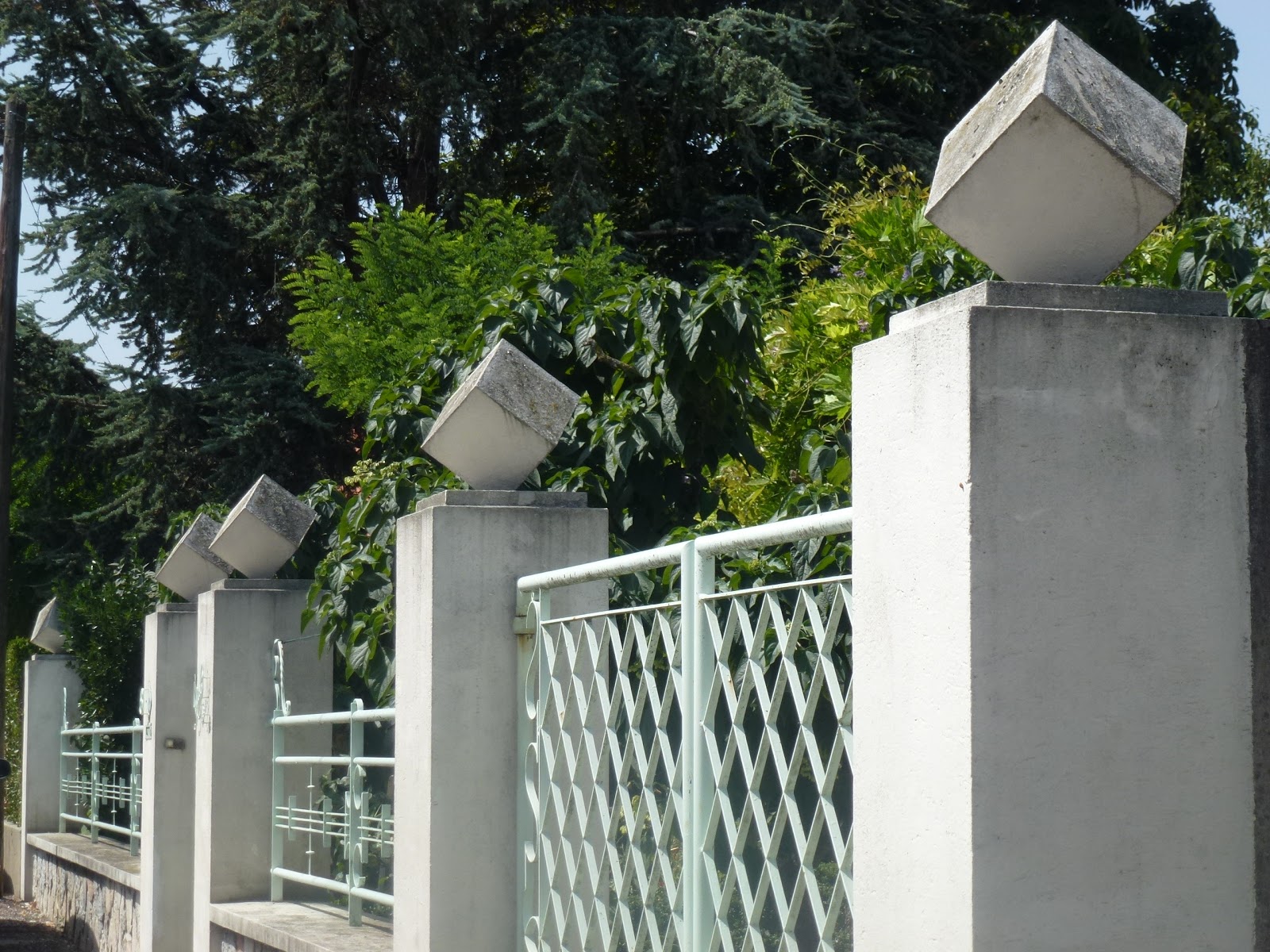 kathy dalwood studio blog: Sculpture: Concrete dice