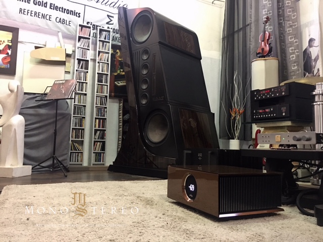 AT SIGMA ACOUSTICS IN ITALY – M & S | Ultimate High-Fidelity