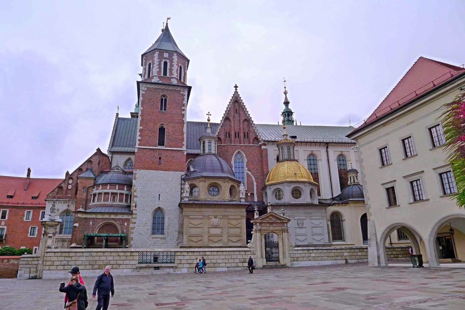 Wawel Hill - Castle, Cathedral, and Crypt of the Polish Kings