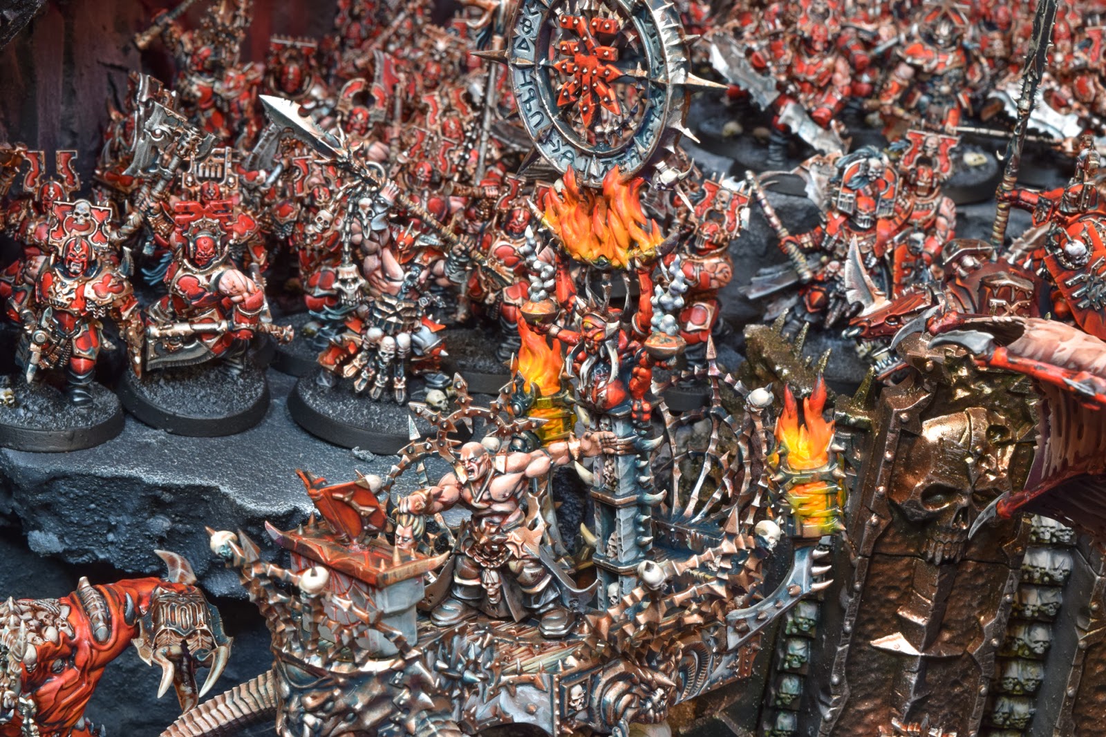 GMM Studios: The Mountain of Mad(ness) - A Khorne AoS Army