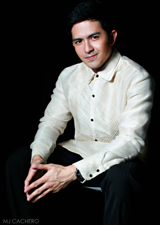 Man Central: Dennis Trillo: In Barong Tagalog