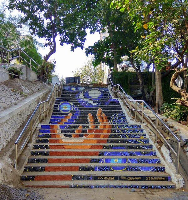 Mumbai Daily: Step art