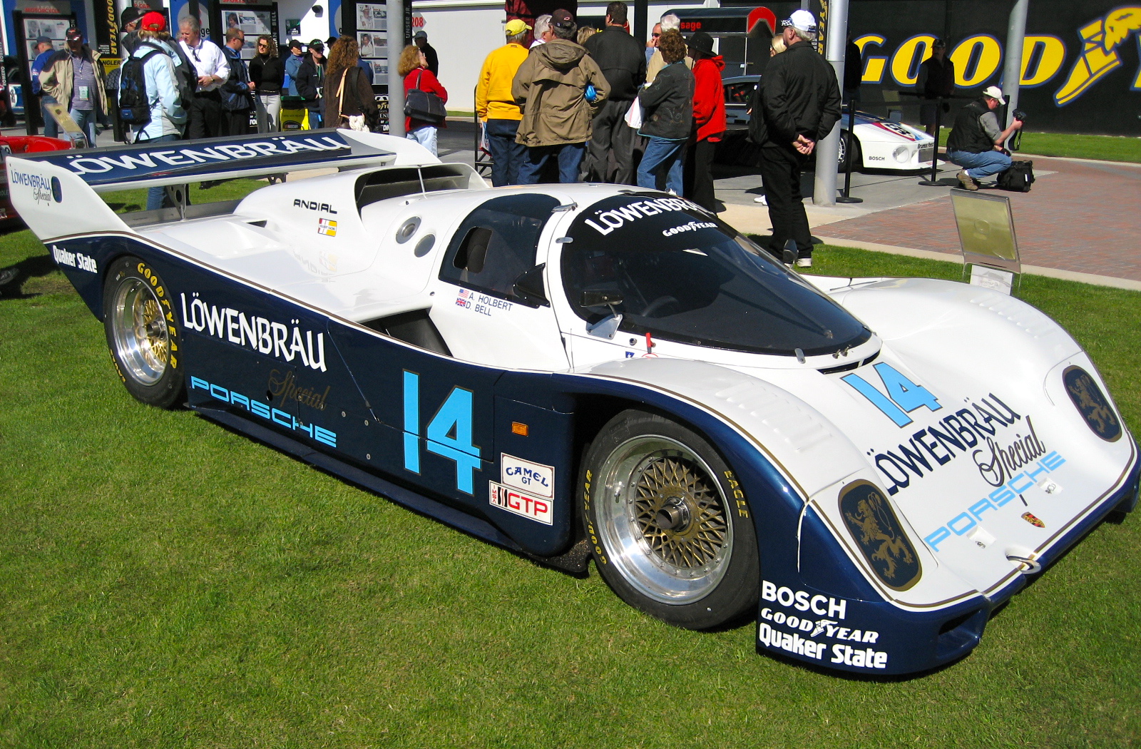 Pilotes Anciens: Porsche 962 Video / Norbert Singer Interview