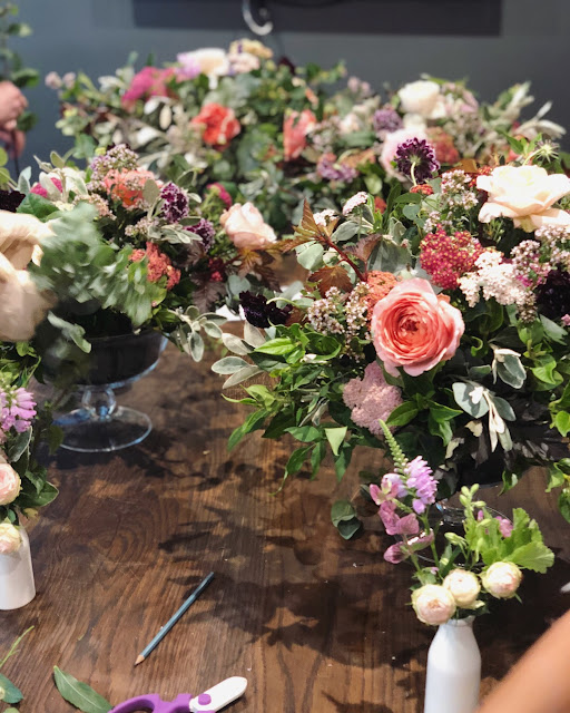 Flowers // A Flower Workshop with Philippa Craddock - Roses and Rolltops
