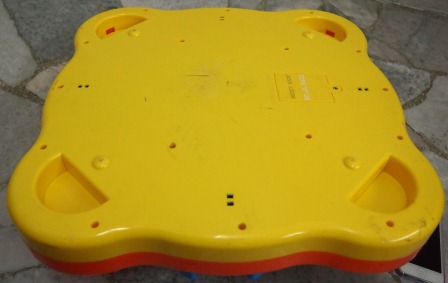 JuaiMurah: Bruin Activity Table Top