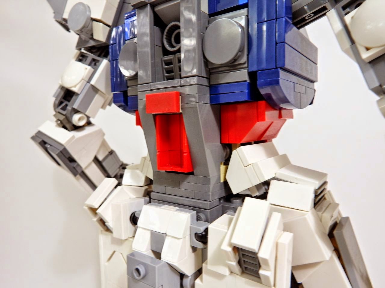 LEGO Build: Aile Strike Gundam