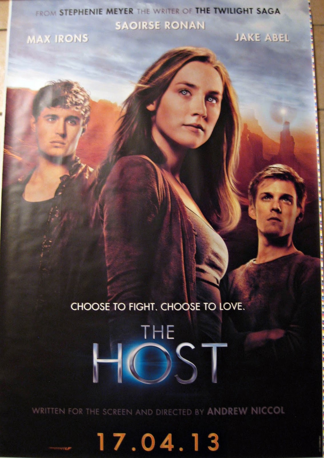 Postercollectboys: Poster #21 Movie - The Host - Choose to Fight ...