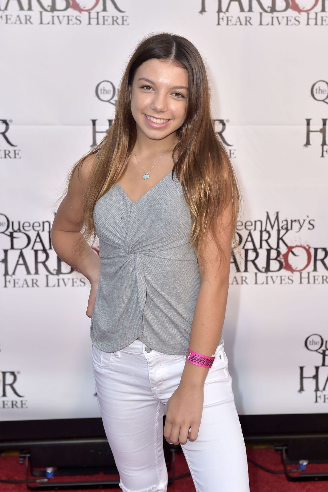 Starlet Arcade: Kaylee Quinn