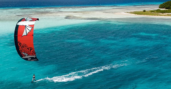 Top 5 Places To Go Kite Surfing In the Philippines