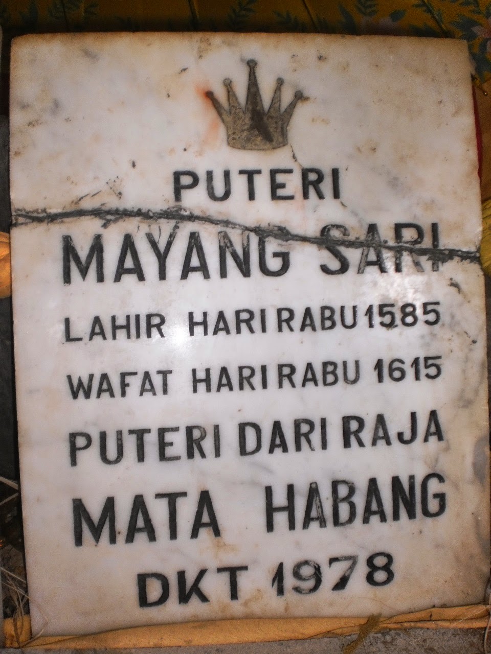 Borneo History: Putri Mayang Sari