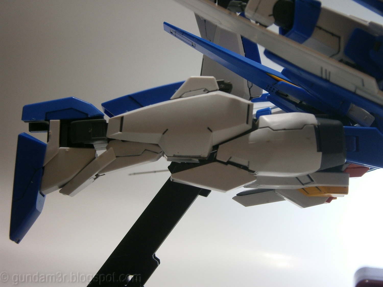 Gundam AGE-2 Normal MG Review Part 4