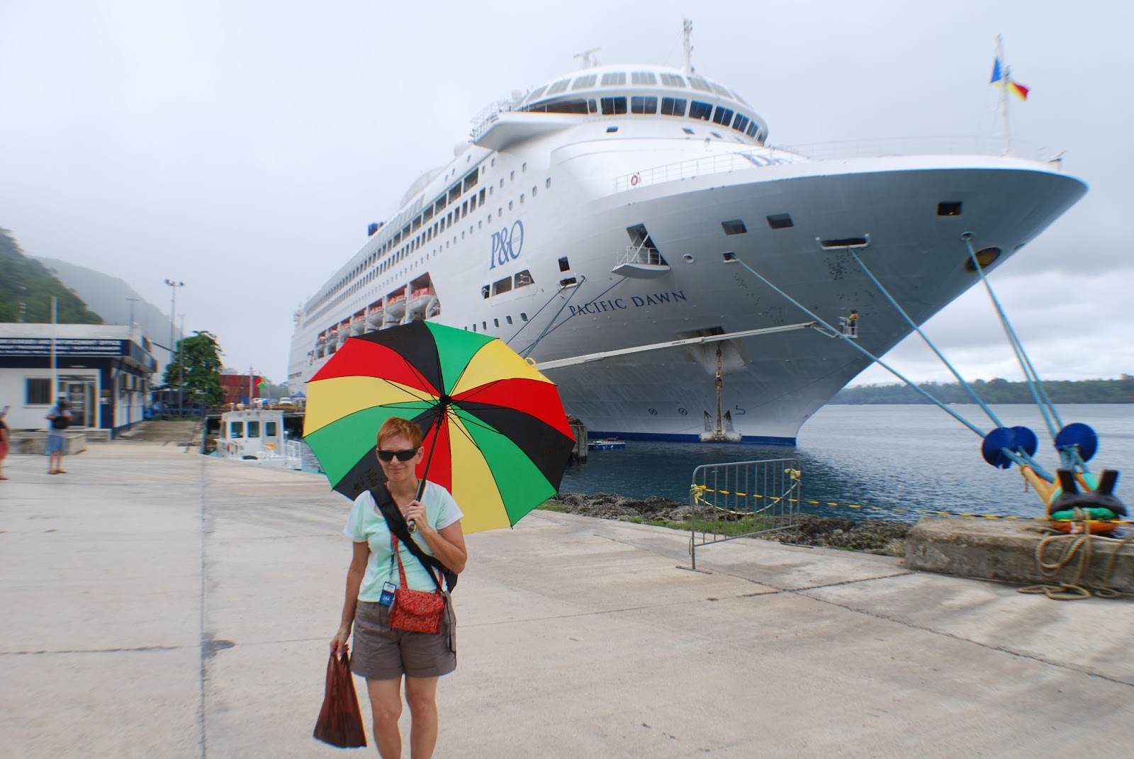 Food Trek Reviews: P & O Pacific Dawn Cruise Ship