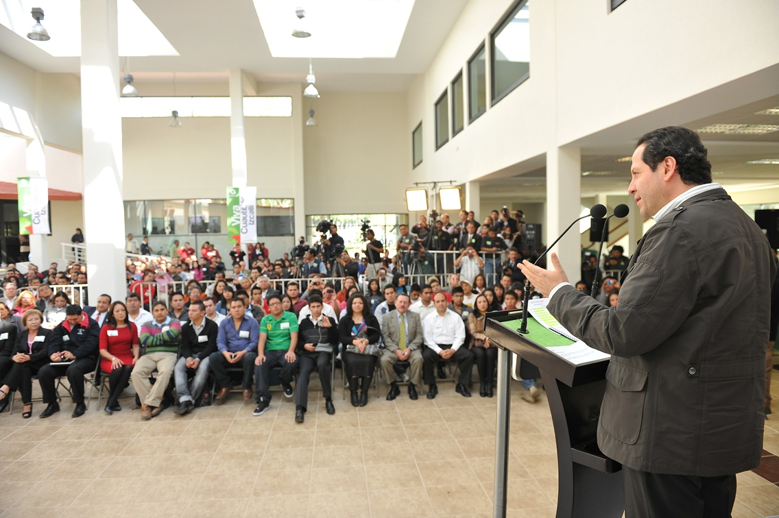 Eruviel Ávila Villegas inauguró el Edificio de Vinculación del TESCI ...