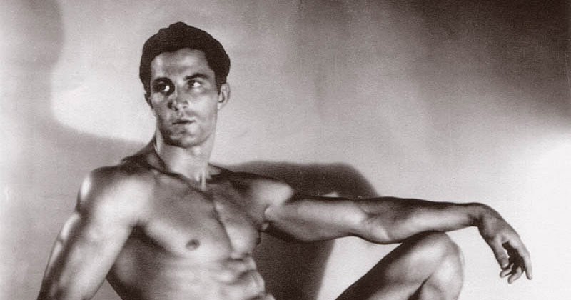 Male Models Vintage Beefcake: Anthony Sansone Photographed by Edwin Townsend