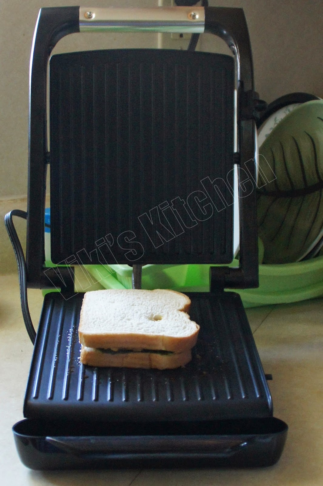 Viki 's Kitchen: Potato masala panini