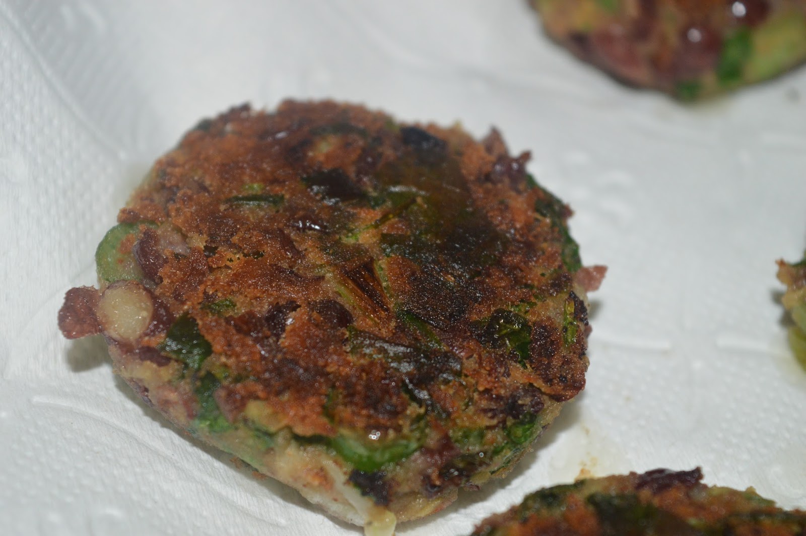 exotic-n-easy cooking: Rajma Palak Cutlet (Red Kidney bean Spinach Cutlet)