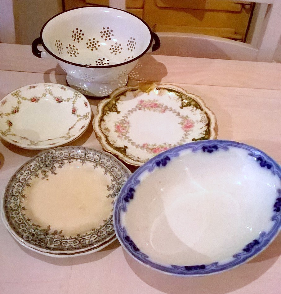 Gillyflower's Vintage and Handmade Shop