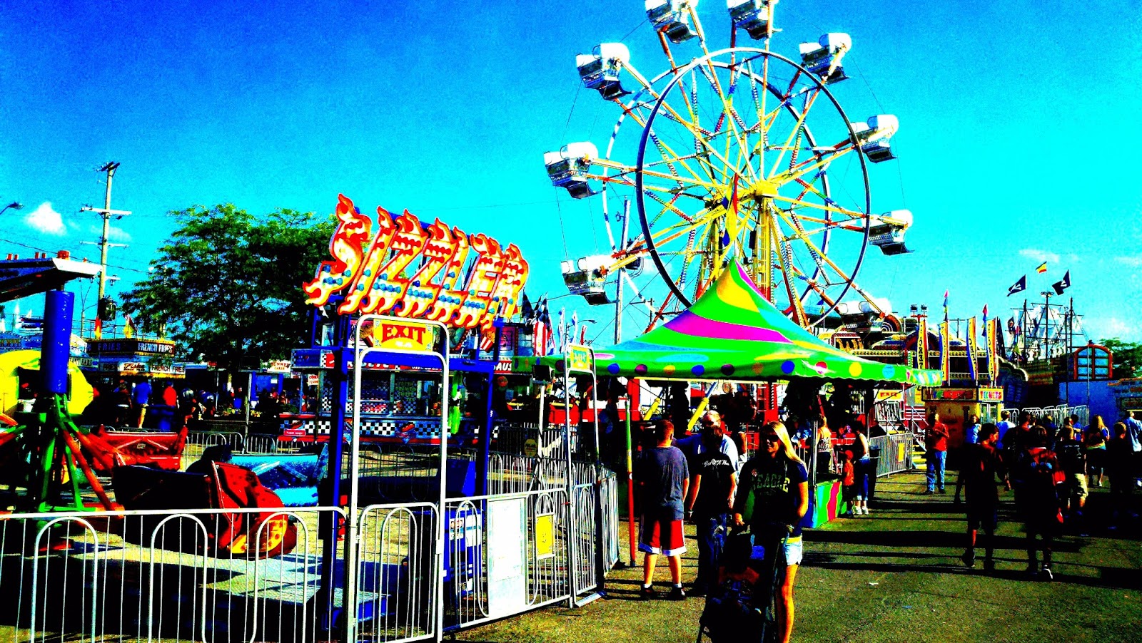 MarianneDowFoto Blog - Art Photography by Marianne Dow: People at the ...