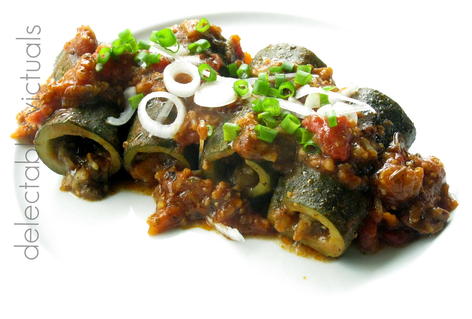 Delectable Victuals: Zucchini Mahshi