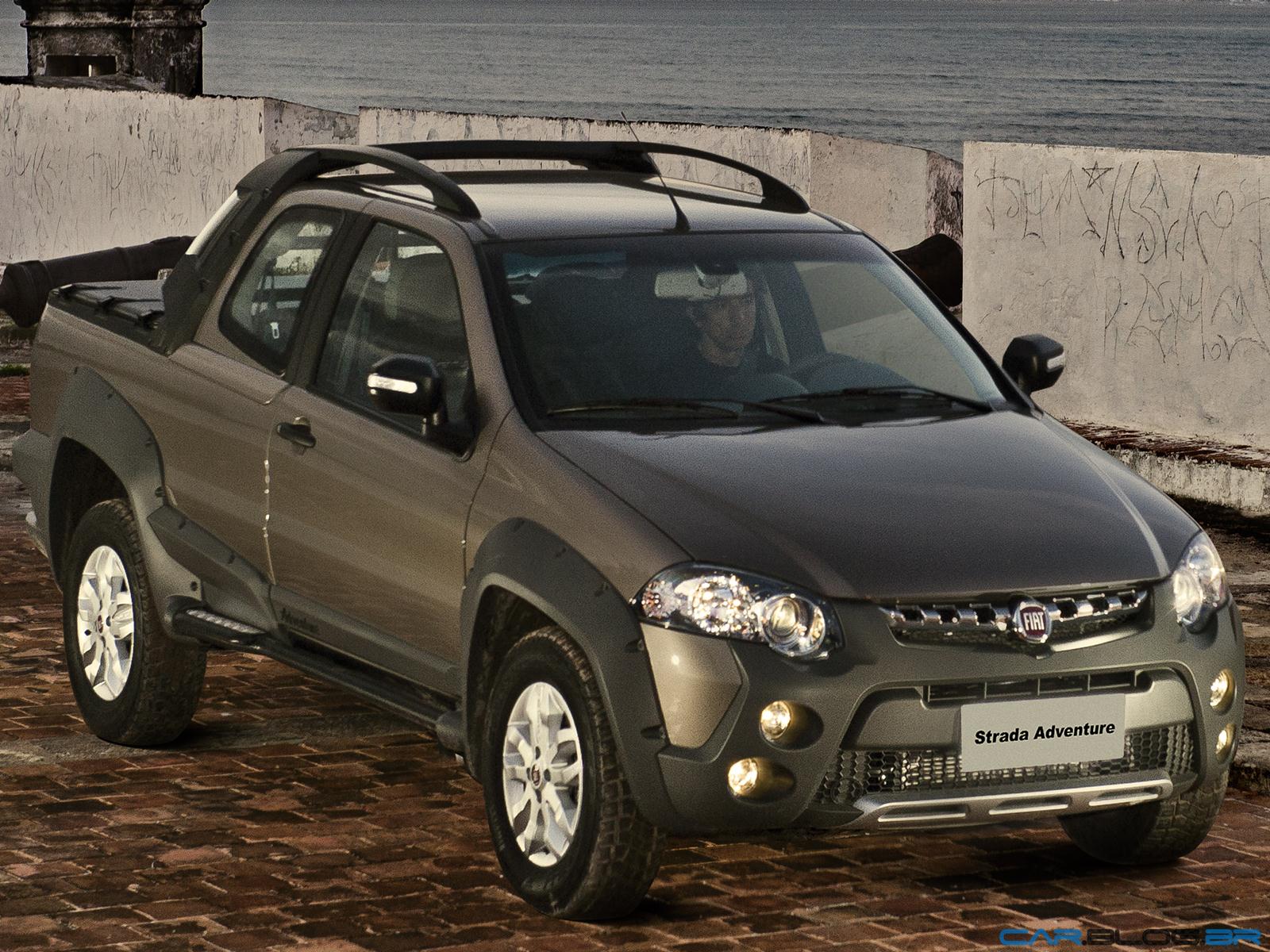 Novidades Sobre Carros: Linha 2013 Fiat Strada