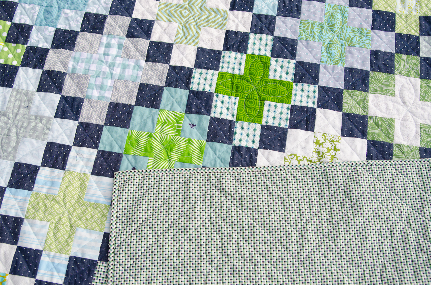 Hyacinth Quilt Designs: Another Plus Quilt Variation
