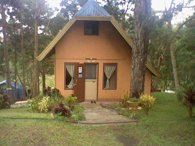 Hot Salad: Trip to Seagull Mountain Resort in BUDA