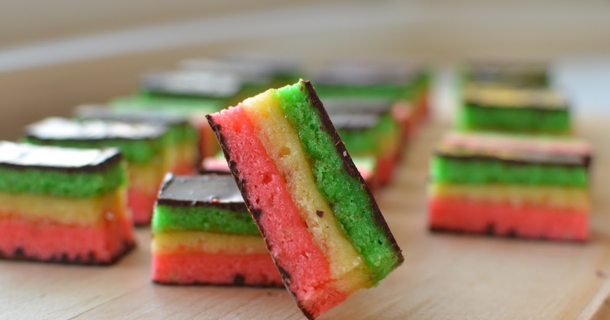 Playing with Flour: Tri-color cookies - the twelve hour project