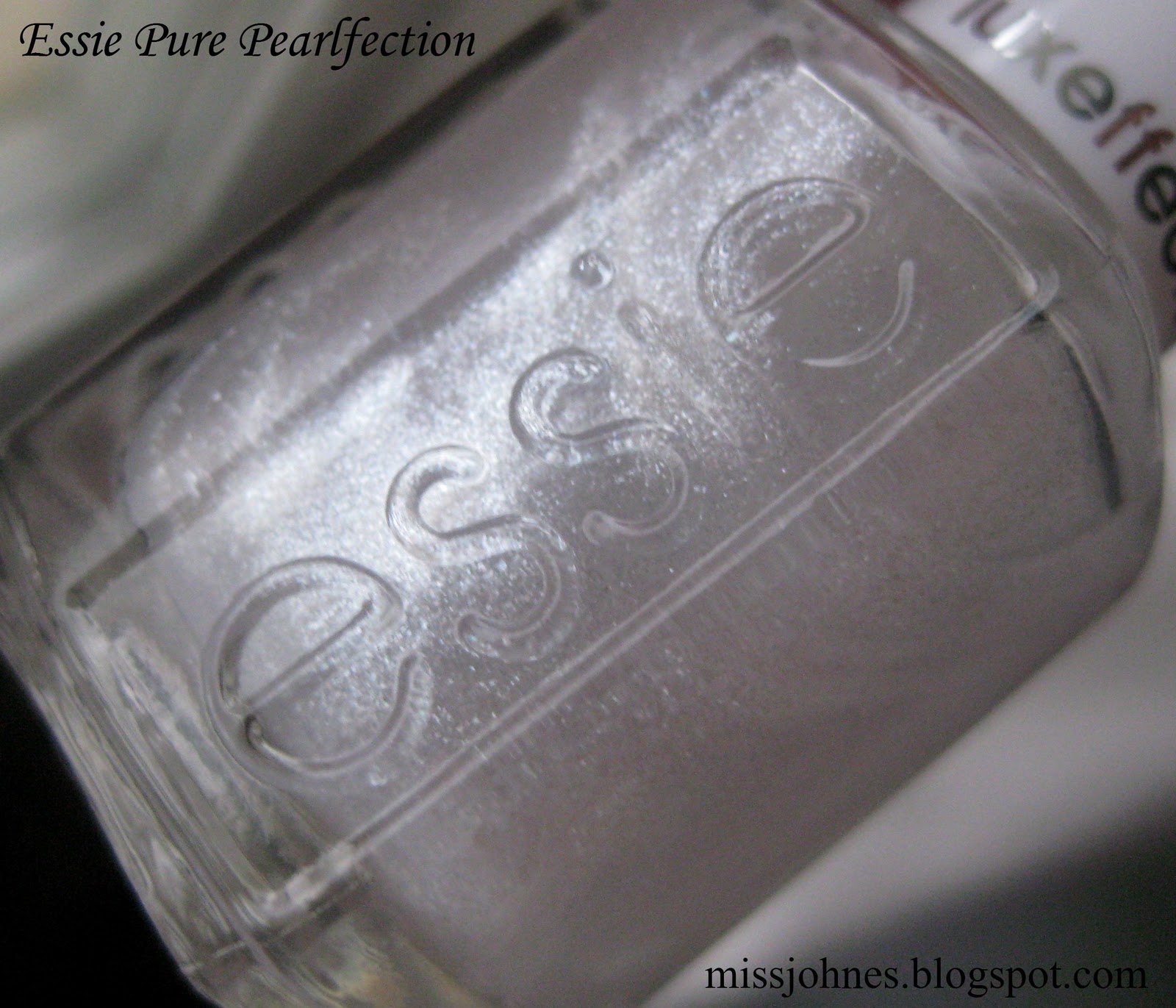 Have you met Miss Jones?: Essie Pure Pearlfection