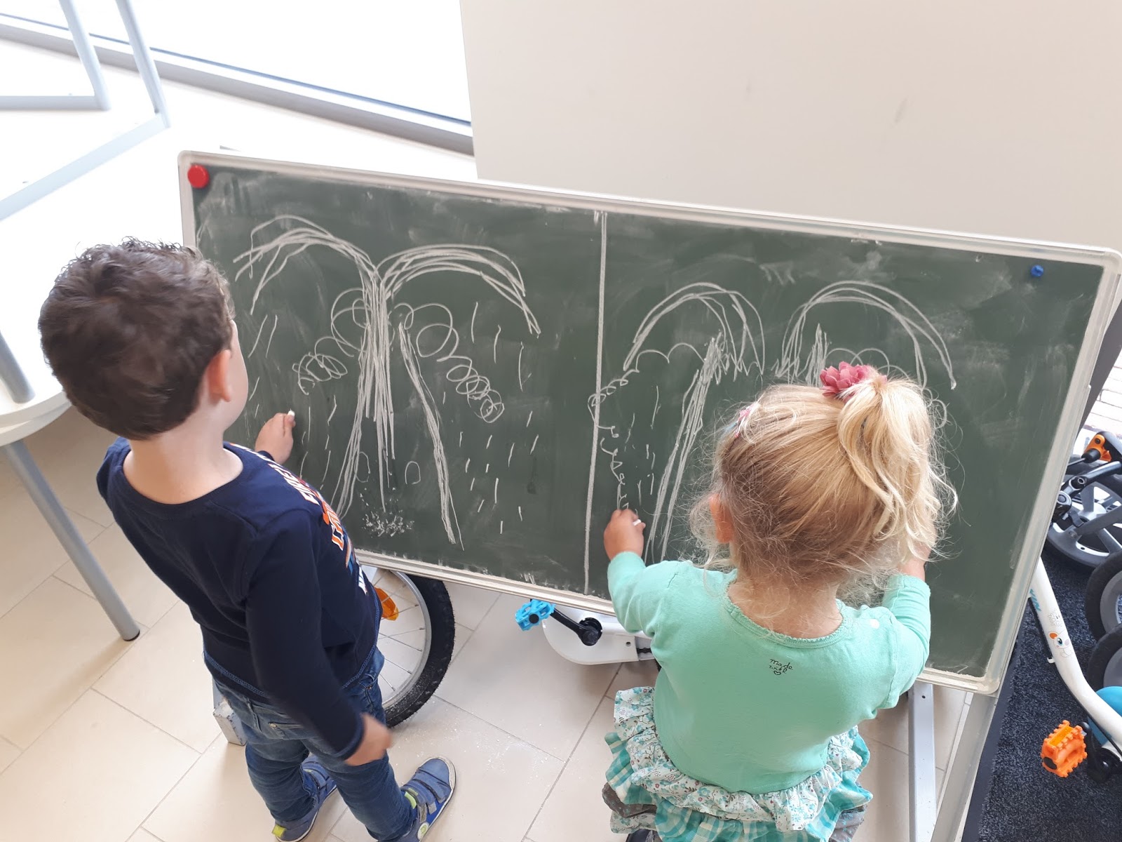 Schrijfdans: Schrijfdans Vulkaan 3de kleuterklas